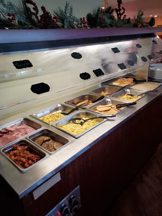 Lena's Northern Pines Resort in Butternut, Wisconsin - Restaurant